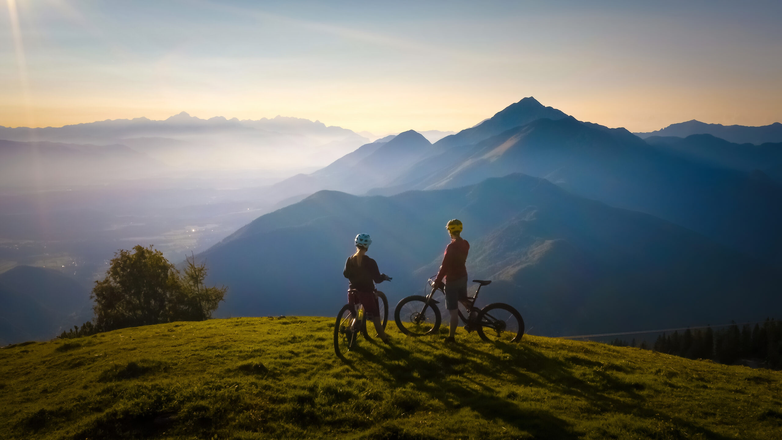 Sports Outdoors - Great Deals on Watersports, Wetsuits & Outdoor Clothing